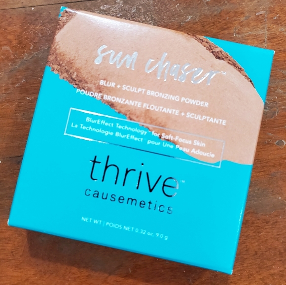 thrive causemetics | Makeup | Nwt Thrive Causemetics Sun Chaser Bronzer ...